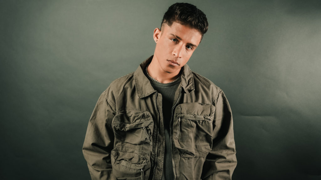 Aron Luix se inspira en sus raíces dominicanas para lanzar su bachata ...